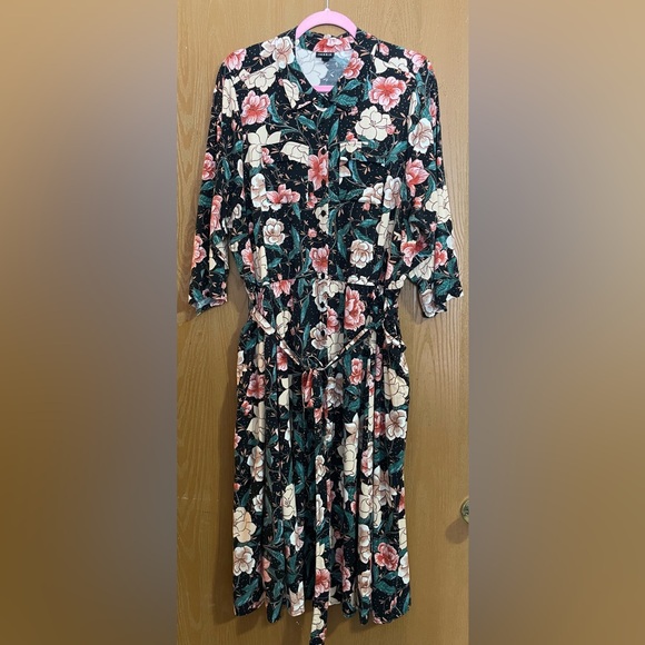 torrid | Dresses | Torrid Plus Size 4x Floral Shirt Dress With Pockets ...